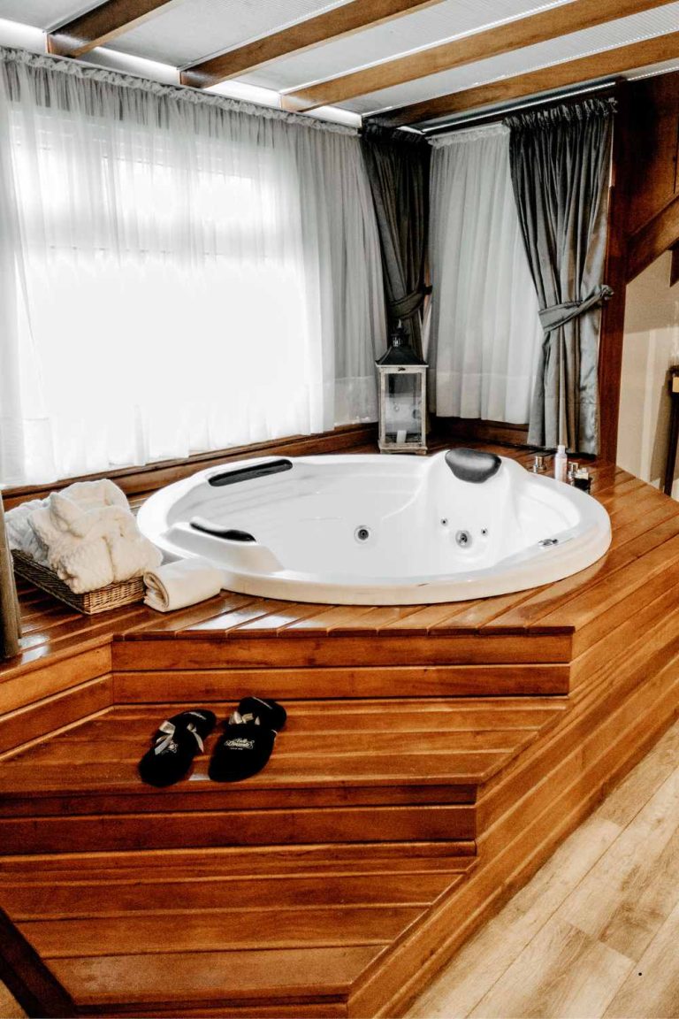 15 Bathroom Jacuzzi Ideas – casa4everyone.com